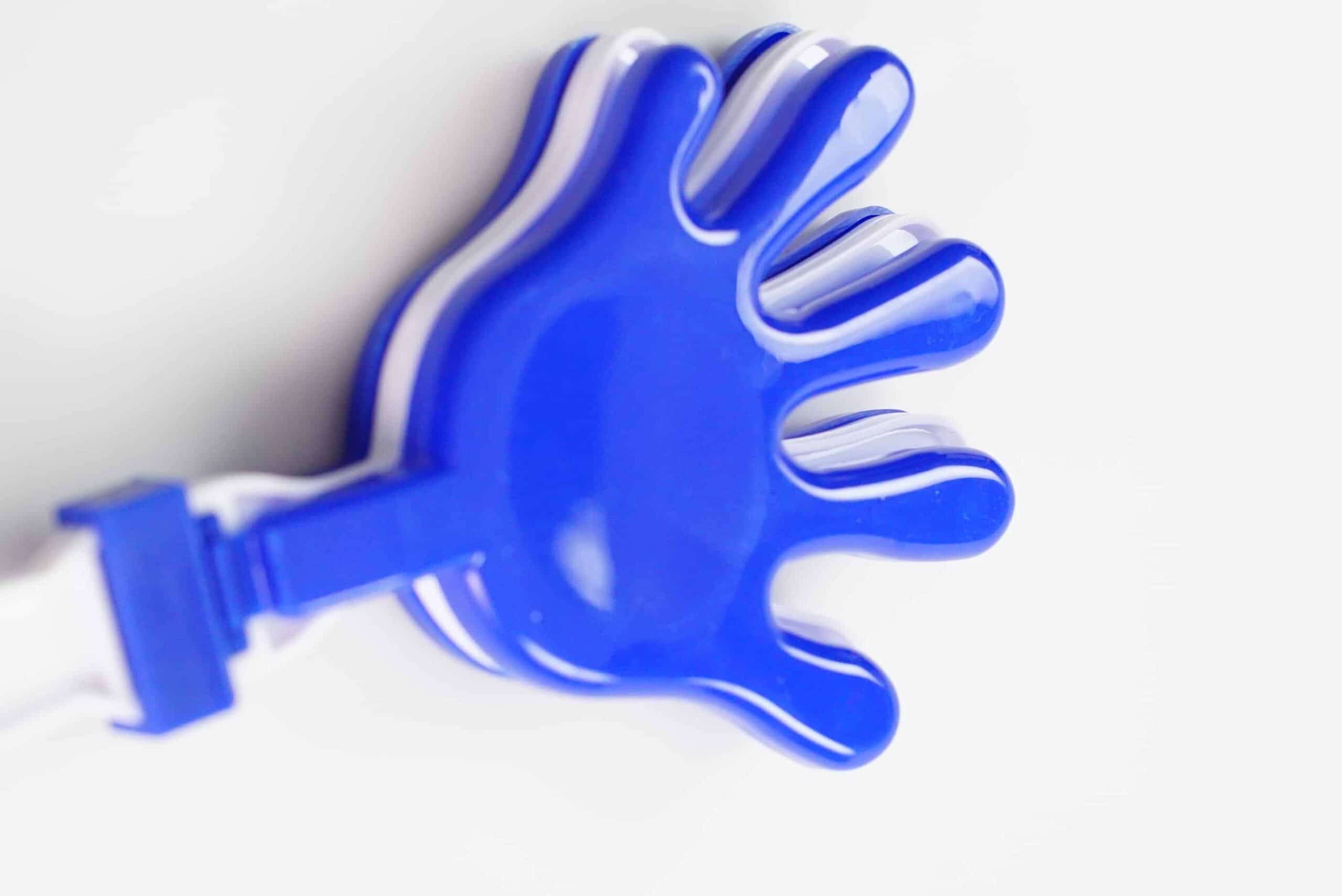 Plastic clapping hands - Topfanz